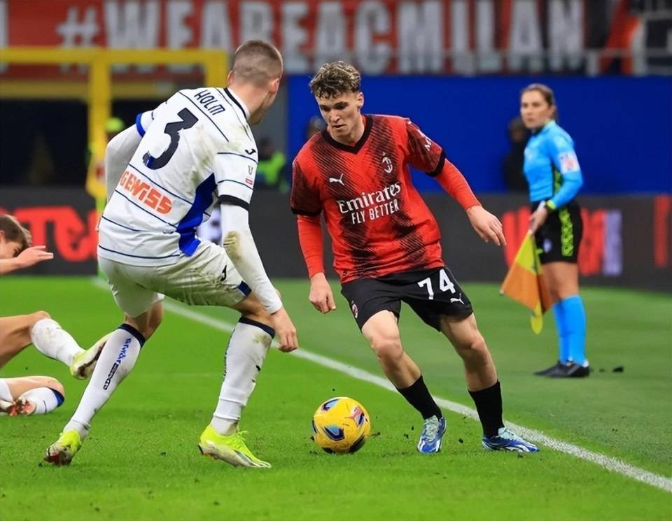 意大利杯1/4决--1-2！AC米兰轰然倒下！欧冠出局，意甲争冠掉链子，意杯也止步_神州球迷联盟_新浪博客