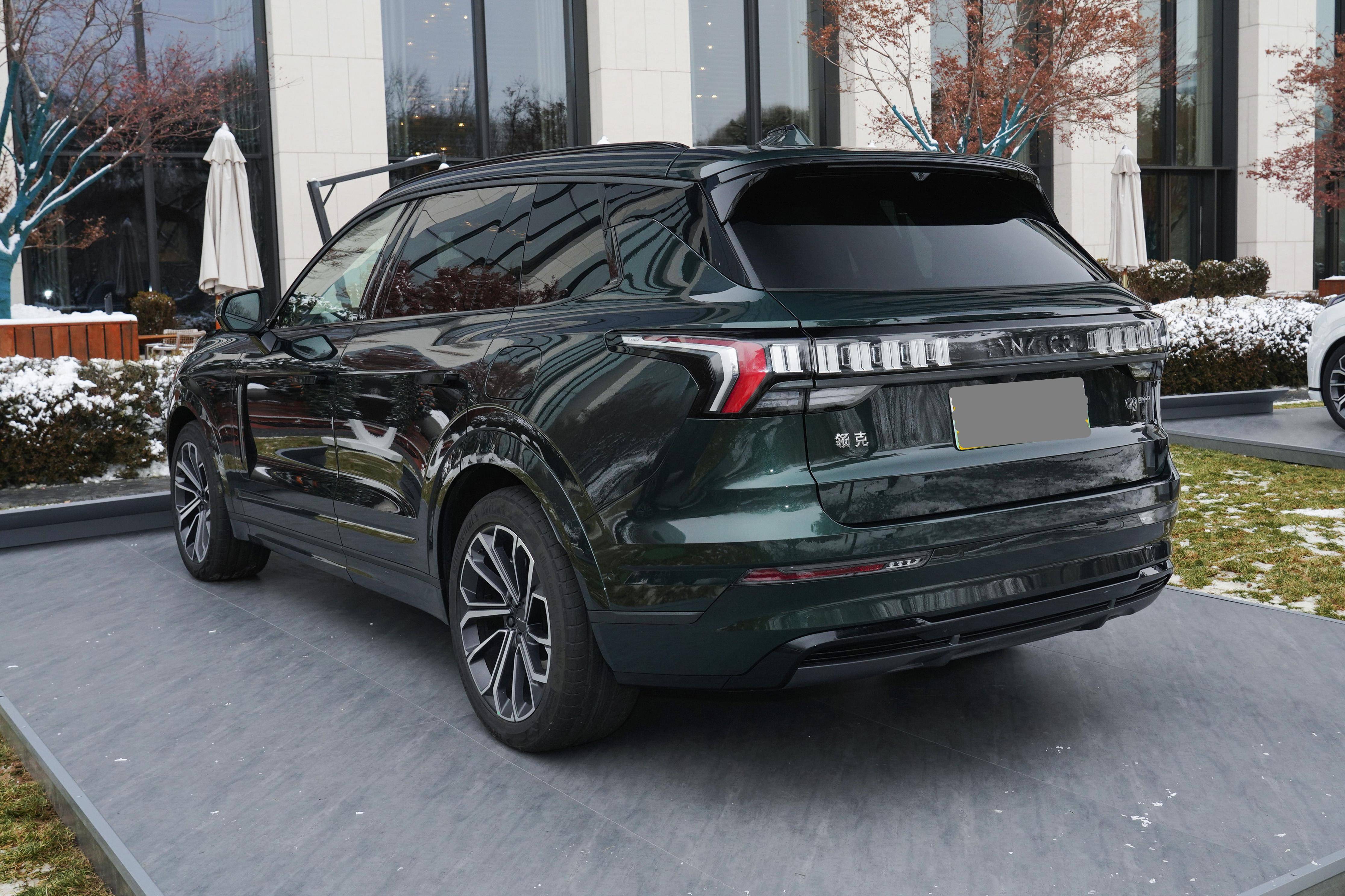 零百加速4.9秒，配双腔空悬，新款领克09 EM-P挑战理想L8有戏吗？_搜狐汽车_搜狐网