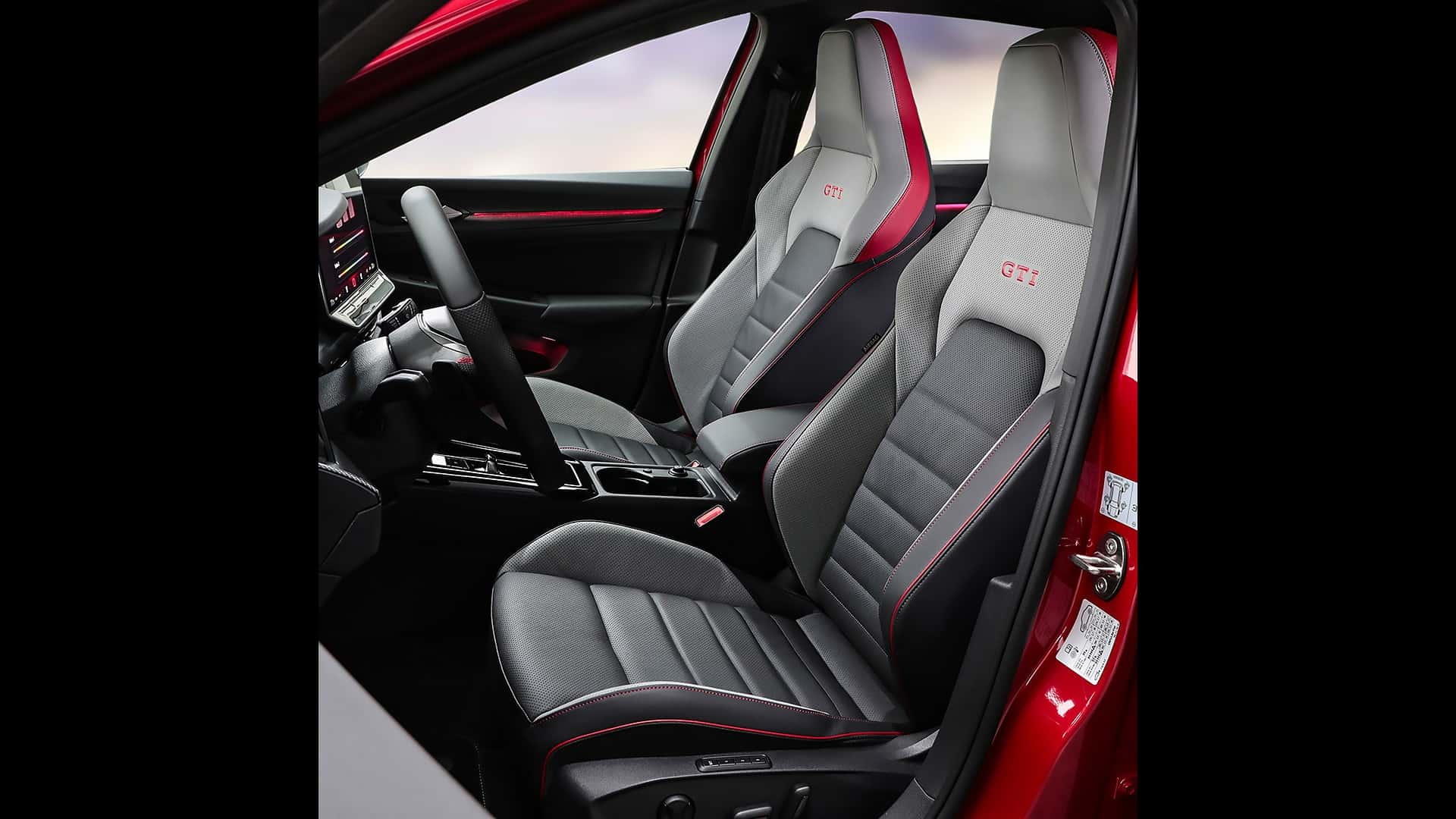 引入ChatGPT，动力提升至261马力！新款高尔夫GTI官图发布_搜狐汽车_搜狐网