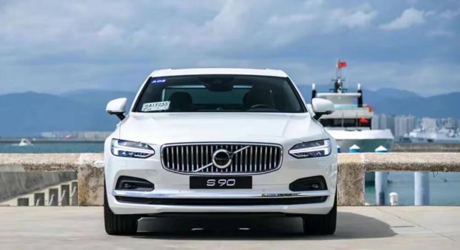 单月售3305台，沃尔沃S90止跌上涨，着实让人欣喜_搜狐汽车_搜狐网