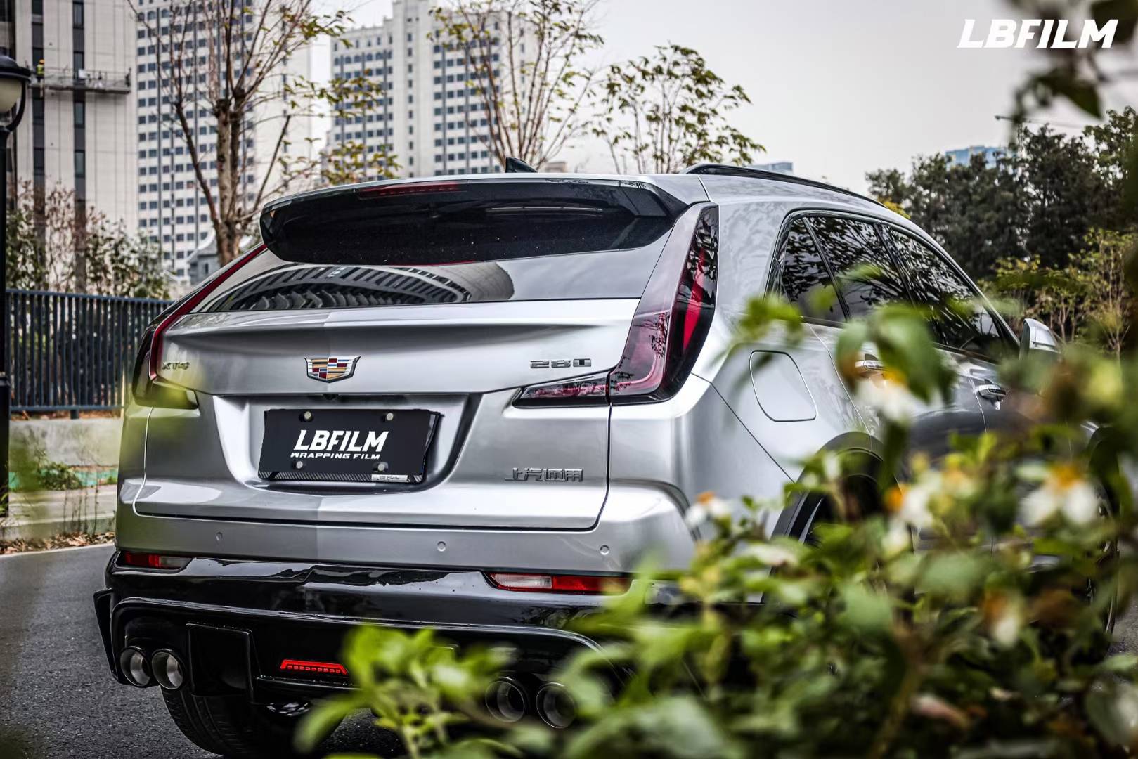 凯迪拉克XT6-LB改色膜液态金属铝水银，会流动的银色_搜狐汽车_搜狐网