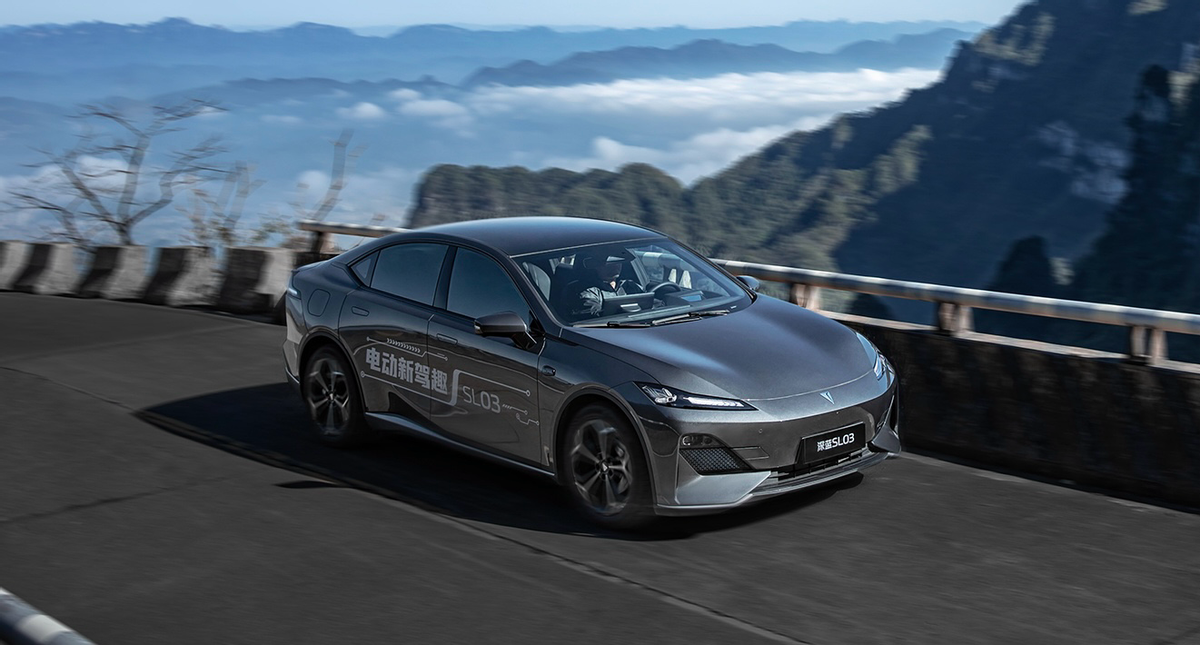 卷起来了！深蓝SL03纯电版全系上新，加量不加价_搜狐汽车_搜狐网