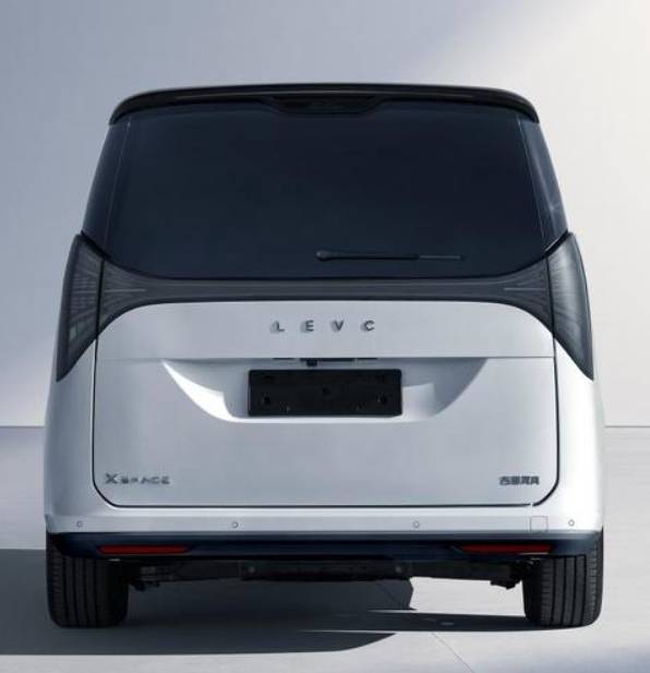 硬刚理想MEGA！吉利MPV L380细节图曝光，有望在四月上市！_搜狐汽车_搜狐网