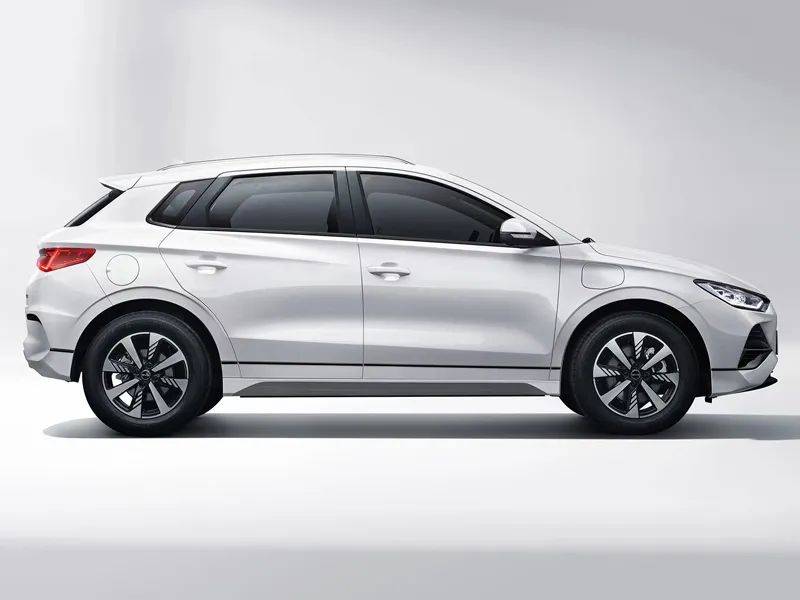 8.98万起，续航405km，比亚迪e2荣耀版上市_搜狐汽车_搜狐网