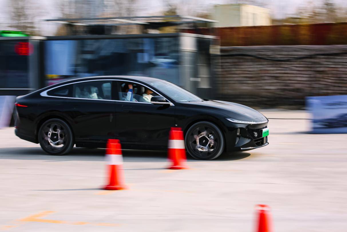 长安启源A07真香版上市，今日起710km续航进入15万区间_搜狐汽车_搜狐网