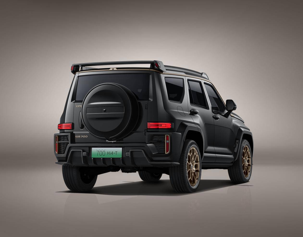 硬派越野之巅，坦克700 Hi4-T全国交付静享奢华_技术实力_品牌_旗舰