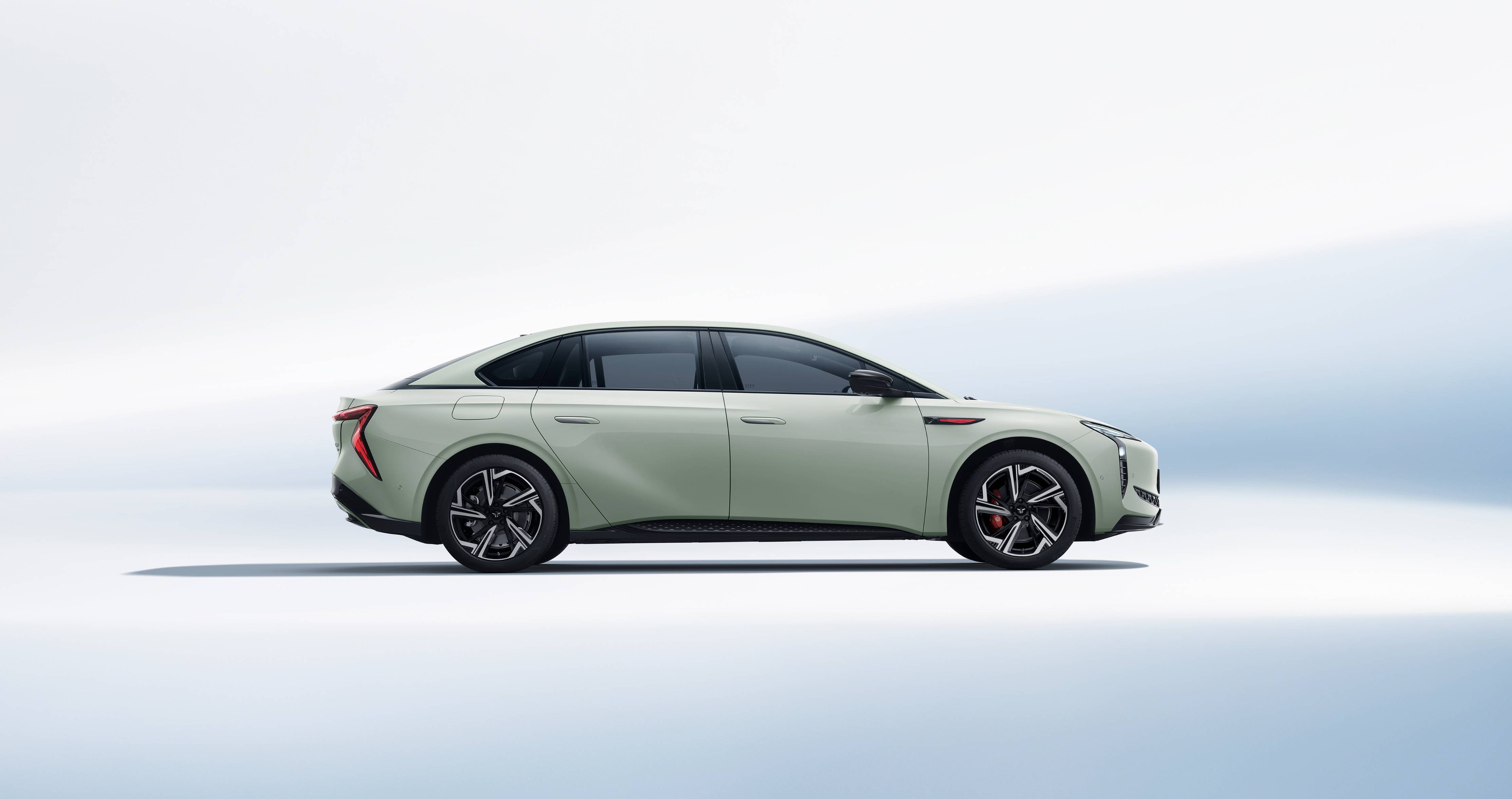 春分日上市的红旗EH7，能否开启红旗品牌电动化转型新篇章？_搜狐汽车_搜狐网