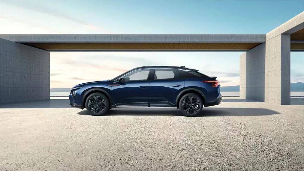 特点鲜明的跨界车 凡尔赛C5X售价14.37万起_搜狐汽车_搜狐网