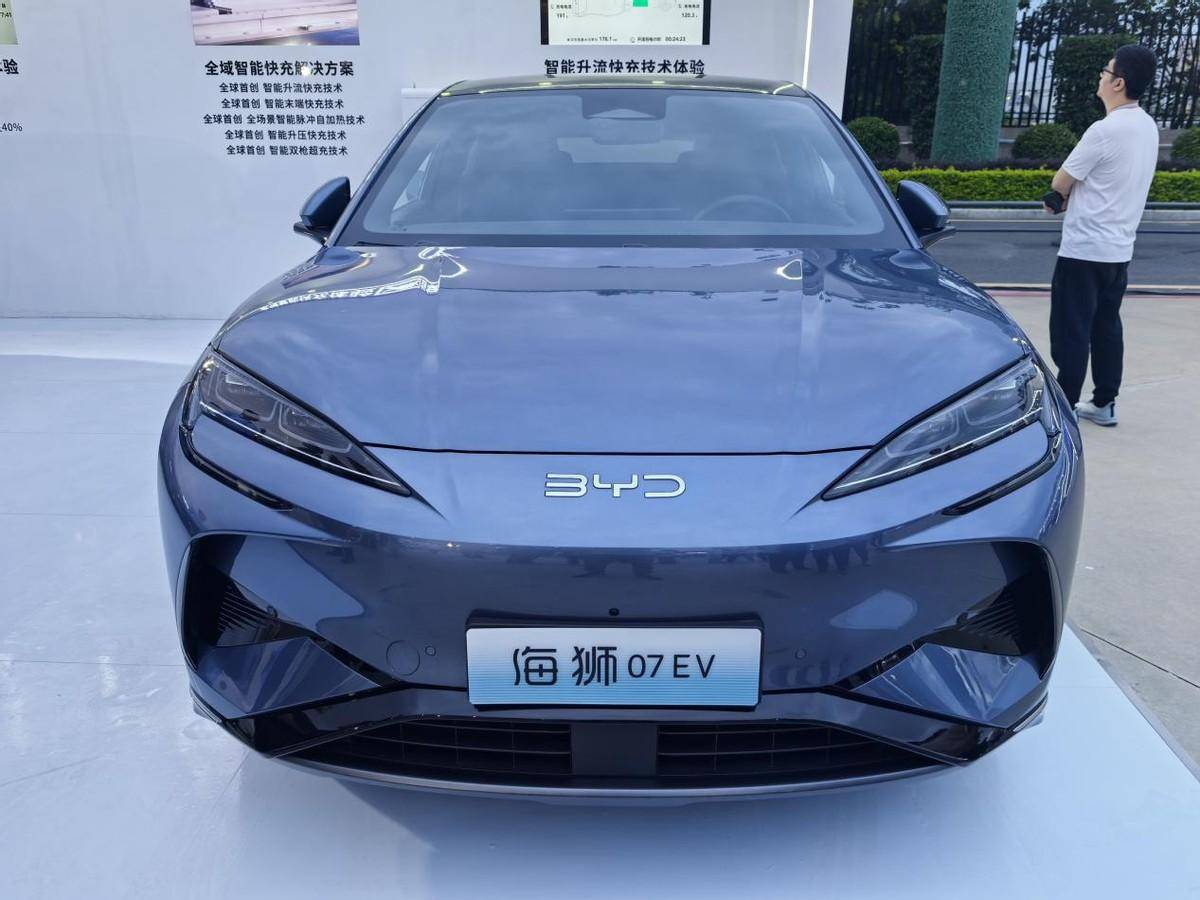 比亚迪高阶全能SUV上市，海狮07EV凭实力在中型SUV市场崭露头角_搜狐汽车_搜狐网