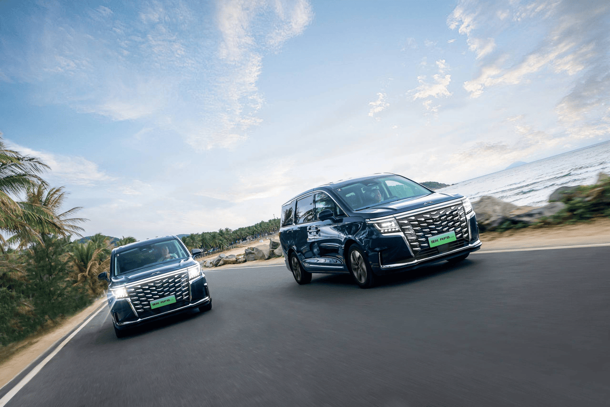 中高端插混MPV正面硬刚，瑞风RF8 VS传祺E9谁才是胜者？_搜狐汽车_搜狐网