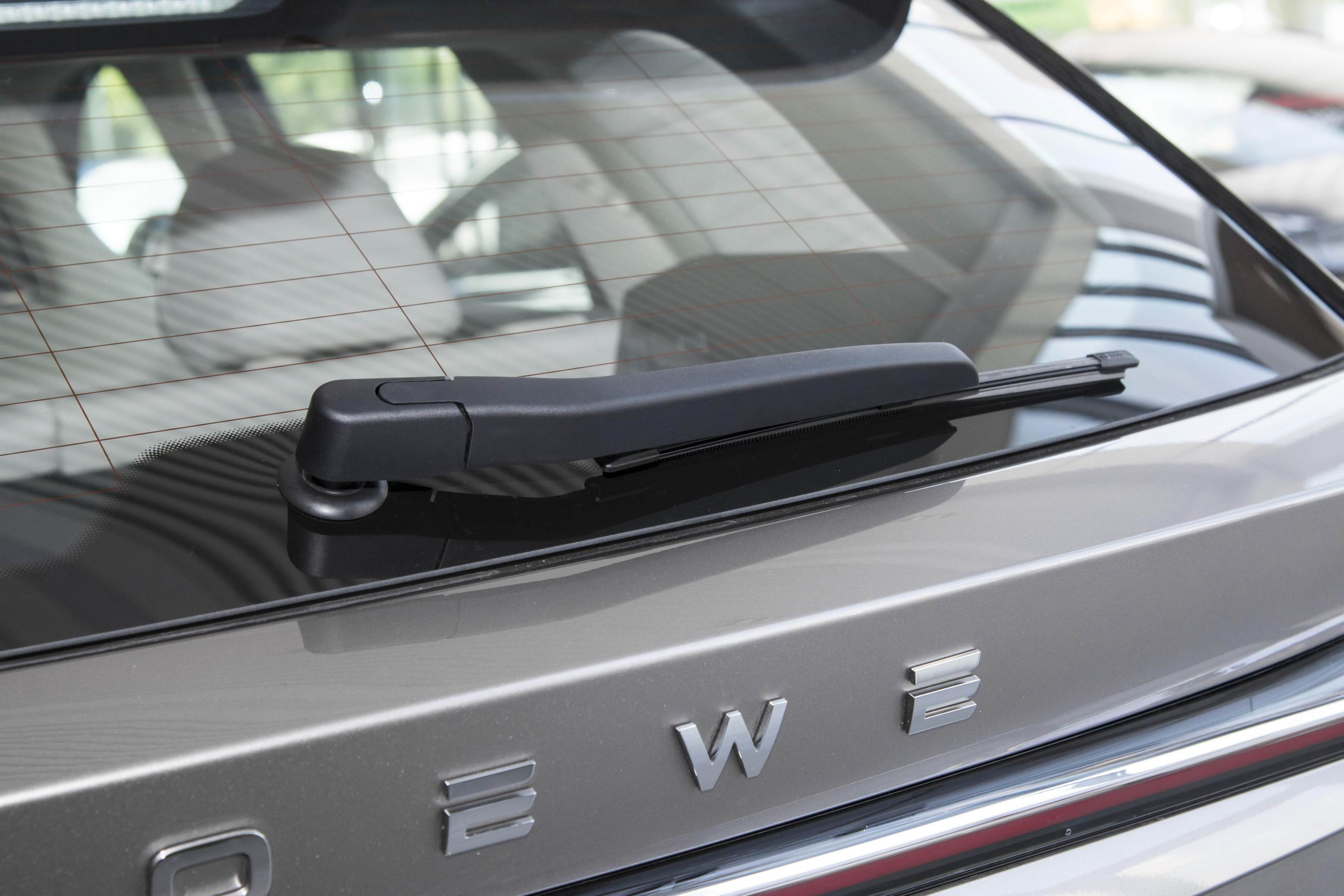 续航1300公里 荣威D5X DMH四款车型怎么选？最值得选的是豪华版？_搜狐汽车_搜狐网