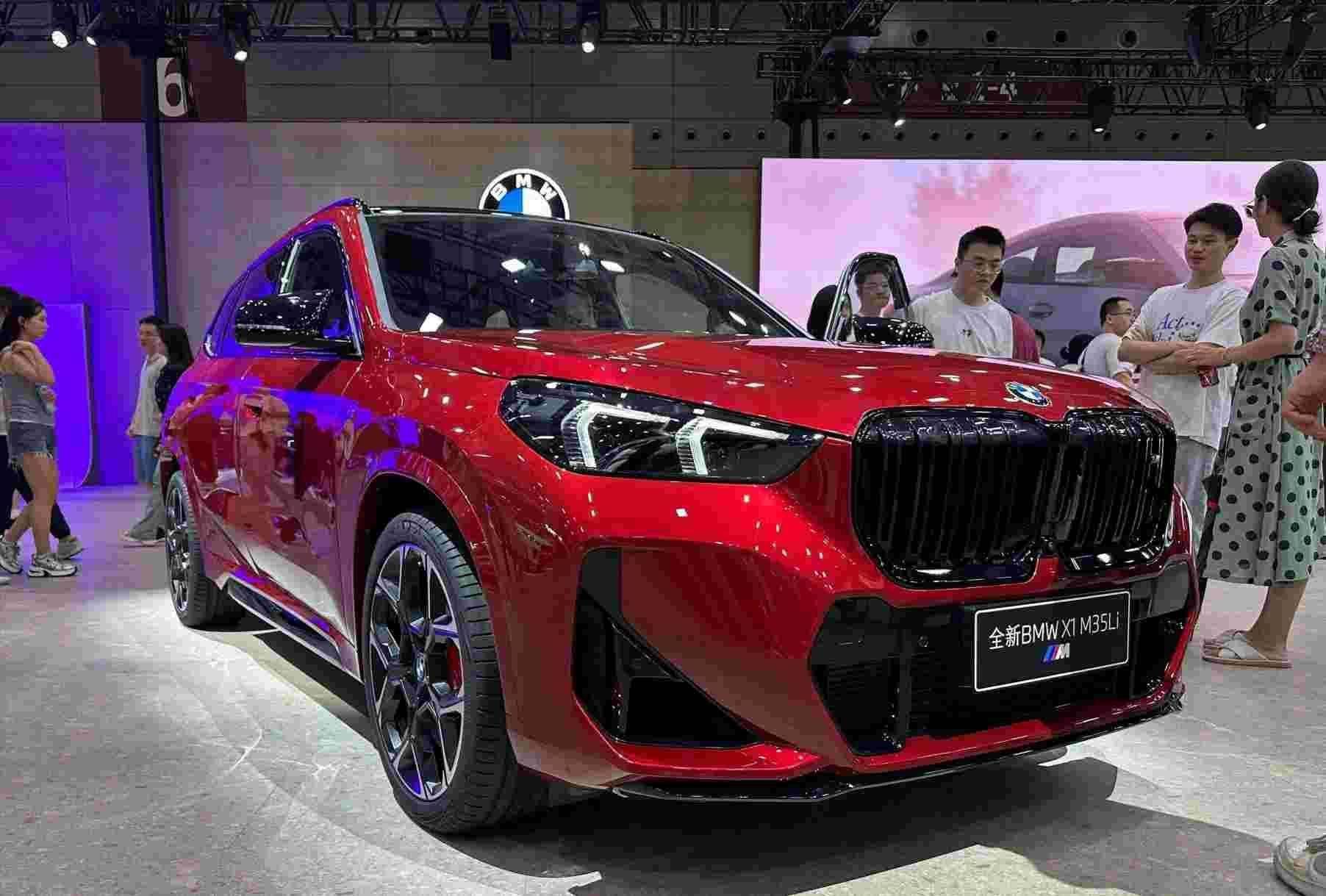 国产宝马X1 M35Li配置曝光，四出排气 运动座椅 或8月底上市_搜狐汽车_搜狐网