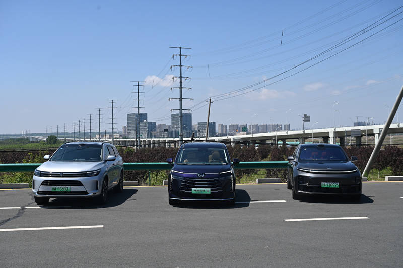 东北家庭喜欢“大车”，问界M7理想L7传祺E8谁是最优解？_搜狐汽车_搜狐网