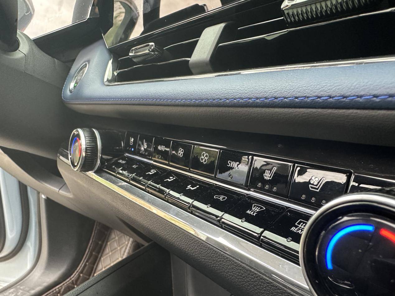 雪佛兰探界者Plus插混SUV、高通骁龙8155芯片、标配L2级驾驶辅助_搜狐汽车_搜狐网