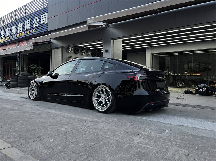 特斯拉model3改装AIRBFT气动避震风格案例_搜狐汽车_搜狐网