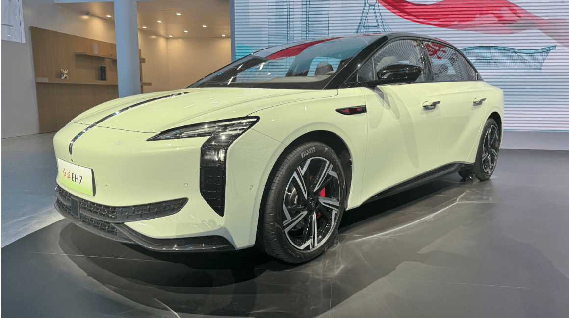 红旗HS7 PHEV澎湃上市暨红旗EH7荣耀版成都车展首发_搜狐汽车_搜狐网