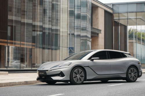 从技术、体验重新定义豪华新格局！腾势Z9GT黑科技到底有多牛_搜狐汽车_搜狐网