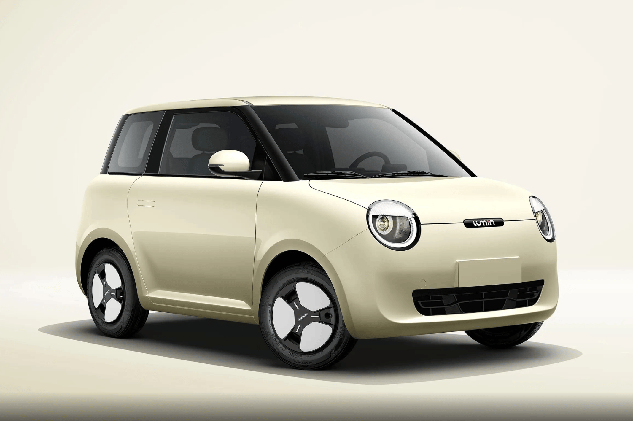 不到5万元的纯电微型车宏光MINI EV与长安Lumin怎么选？_搜狐汽车_搜狐网