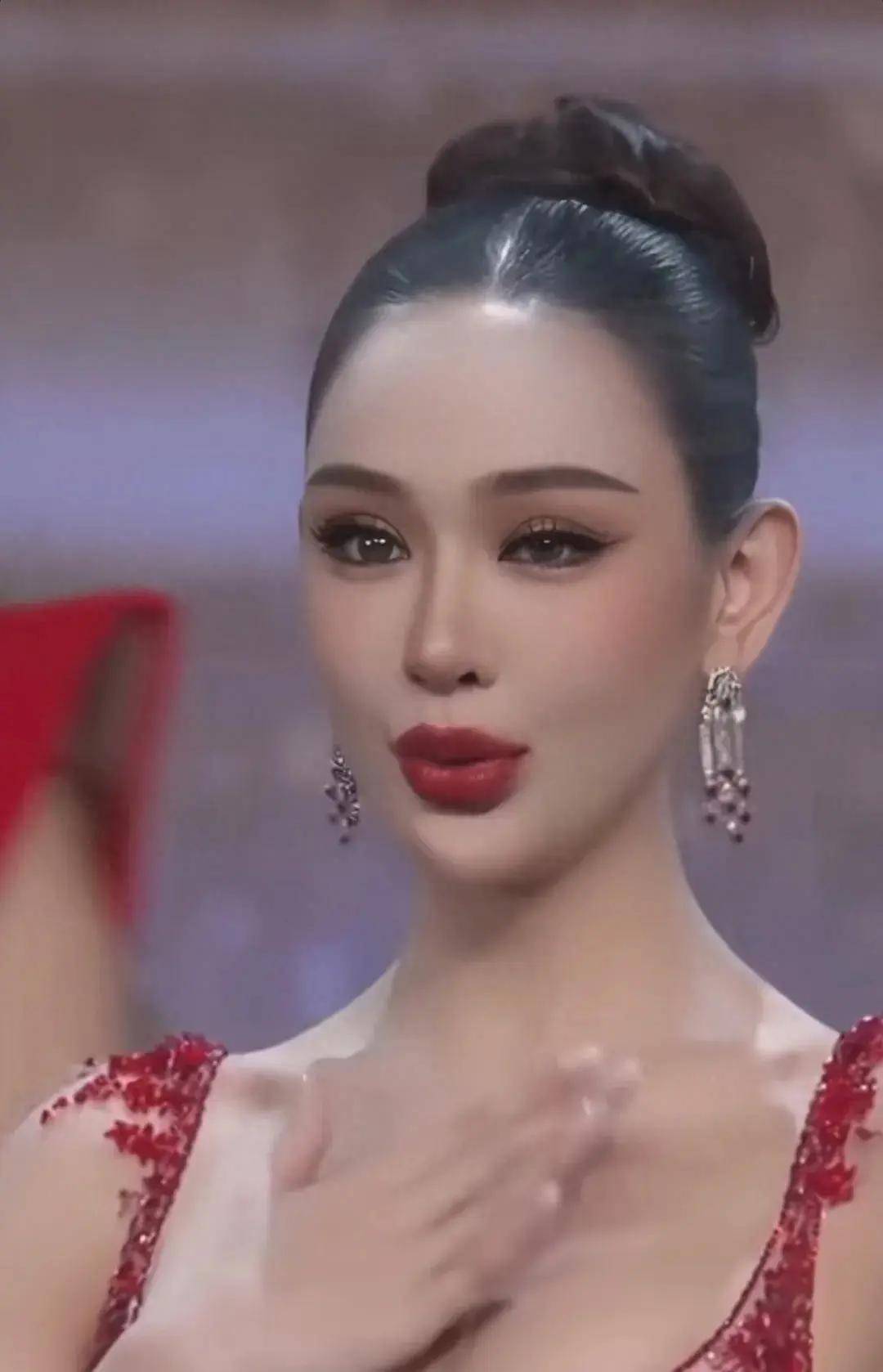 泰国选美第一名，这美貌谁看了不迷糊，网友：下辈子我也想长这样_Lin_美女_娱乐