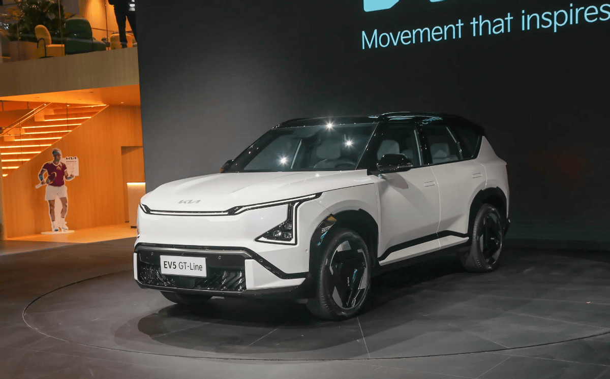 价格够诚意？2025款起亚EV5亮相广州车展，EV5 GT-Line同步亮相_搜狐汽车_搜狐网