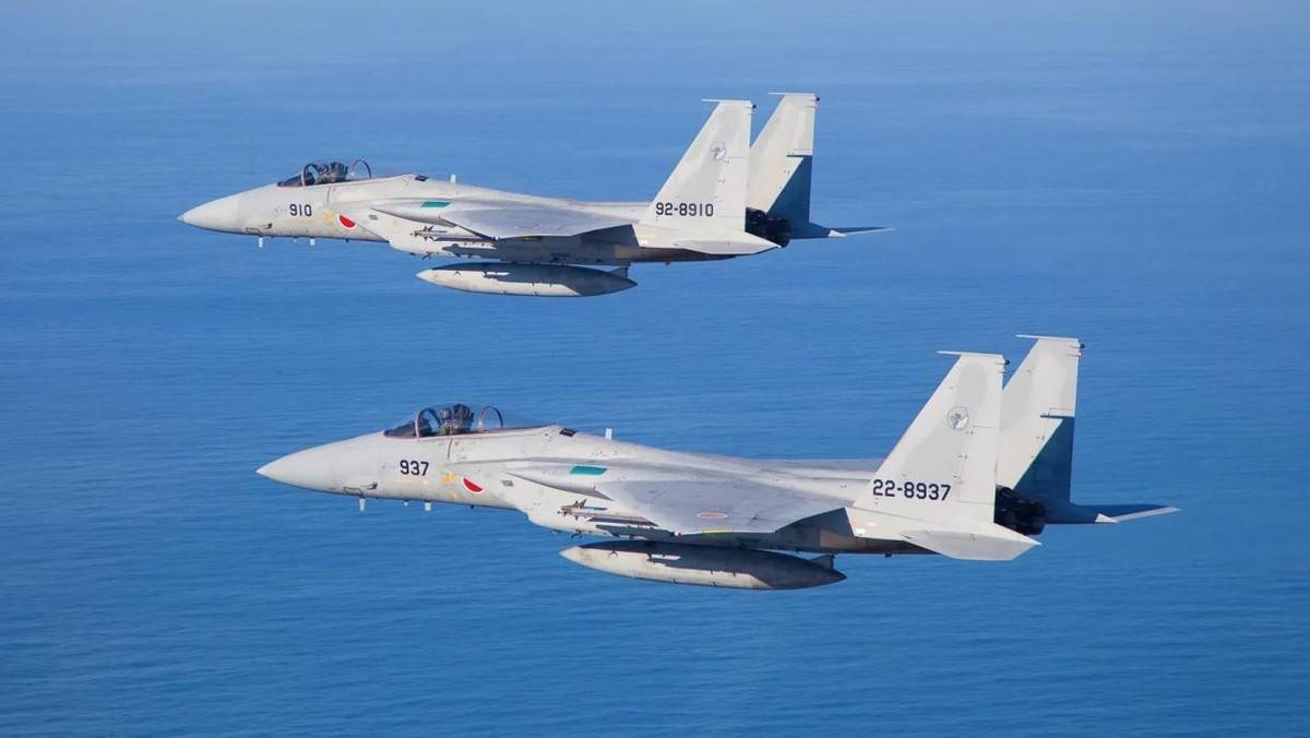 62亿美元！韩国升级59架F-15K意图抗衡歼-16，又被美国狠宰一刀？_韩国空军_日本_日韩