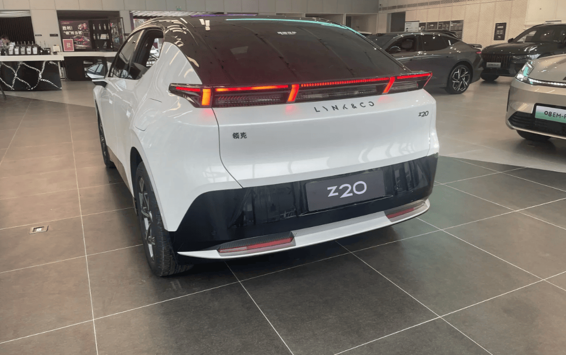 领克Z20实车到店体验：性能卓越，空间舒适度远超想象_搜狐汽车_搜狐网