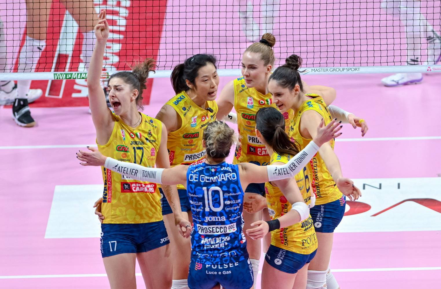 今日！CCTV5直播中国女排朱婷出战+英超+足球之夜+NBA，5+转CBA+德甲_对阵_广厦_辽宁