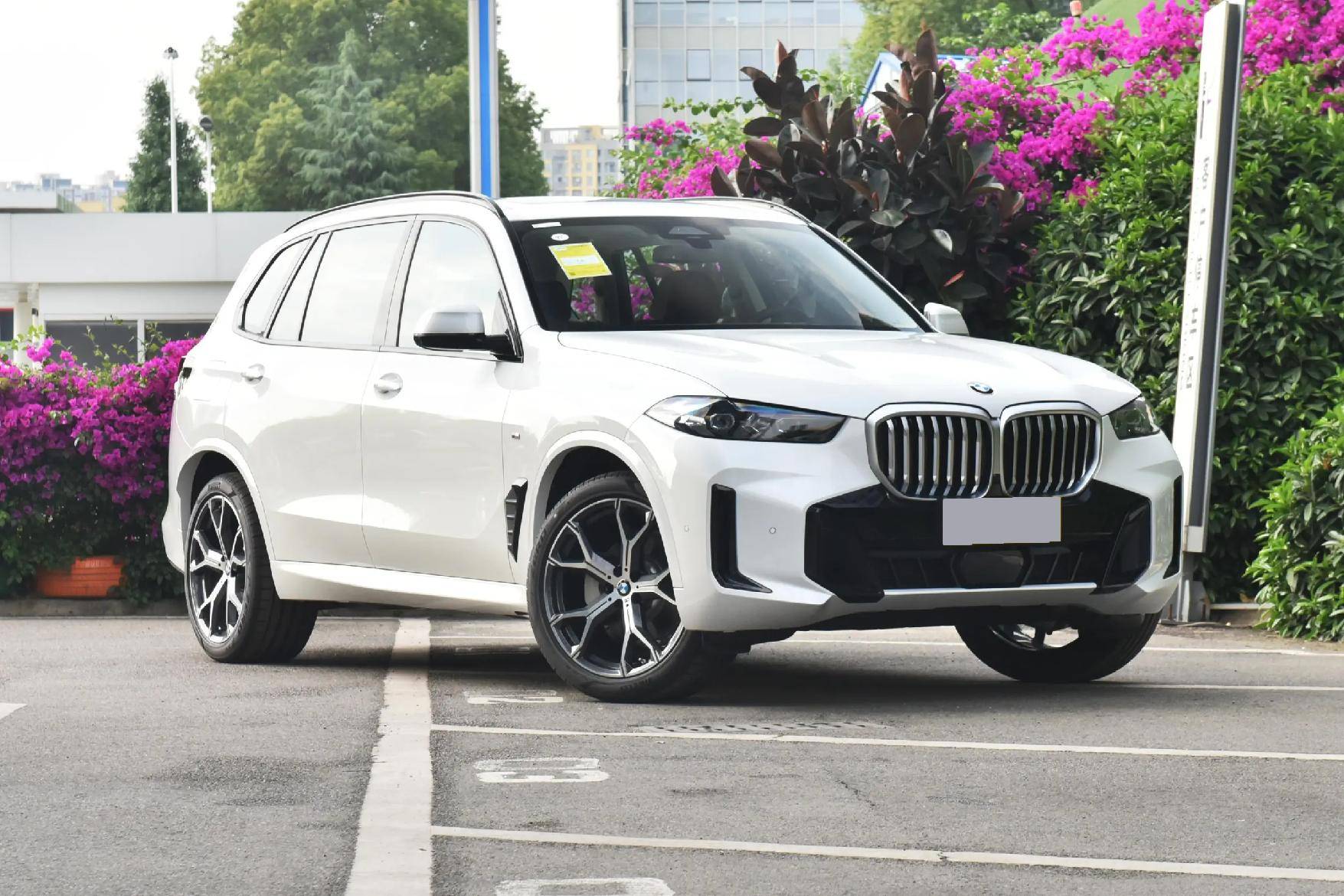 对比奥迪Q7、宝马X5与奔驰GLE的豪华内饰设计_搜狐汽车_搜狐网