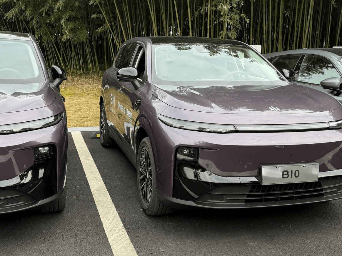 零跑B10更多实车图曝光，大过元PLUS+激光雷达，续航510km_搜狐汽车_搜狐网