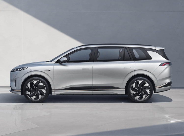 20 万想买大六座 SUV？零跑 C16 和奕派 008，一文带你避坑省钱！_搜狐汽车_搜狐网