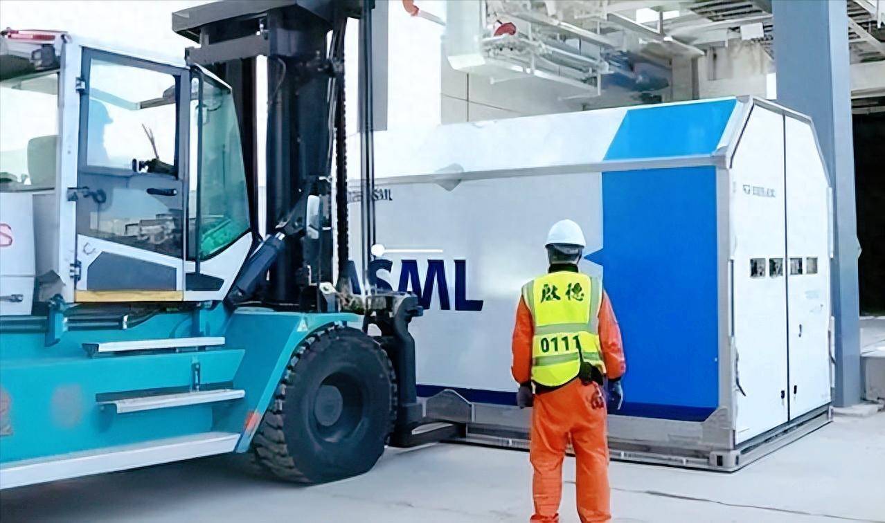 600台！ASML宣布这一重要决定，是要和美“硬刚”到底了？_发展_中国_限制