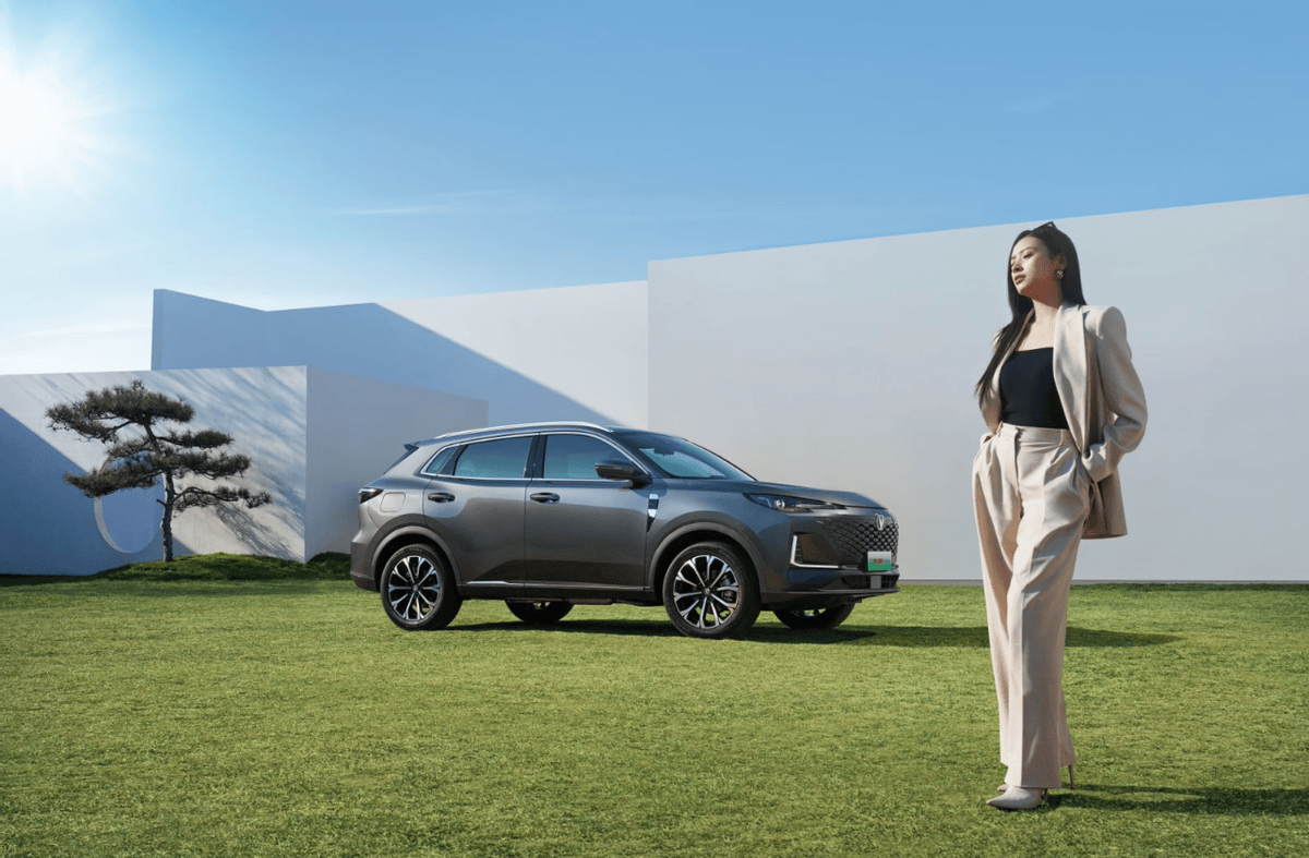 每公里成本0.29元！长安第三代CS55PLUS PHEV上市-智能车-资讯-头部财经