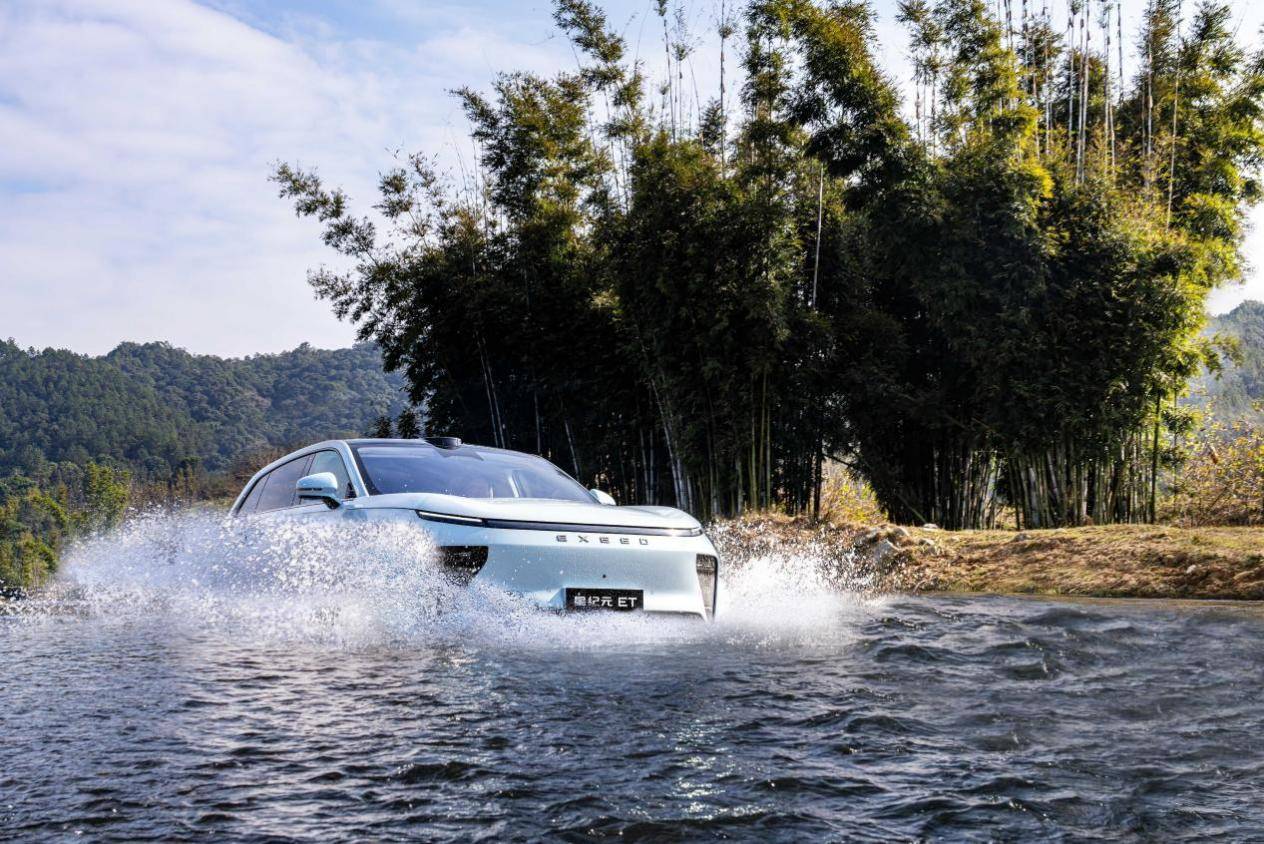 星纪元ET：1500km超长续航+4.8秒破百，超越理想L7的秘密_搜狐汽车_搜狐网