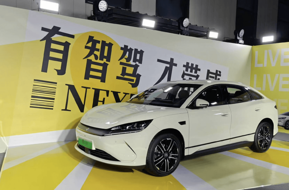 秦L EV卖11.98万起，MONA M03就是第一个坎儿_搜狐汽车_搜狐网