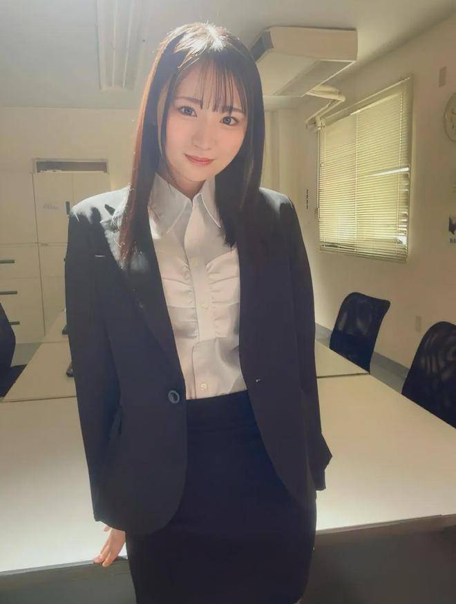 堀田真央：双鱼座的日本新星，身高160cm的魅力女孩_Hotta_Mao_偶像