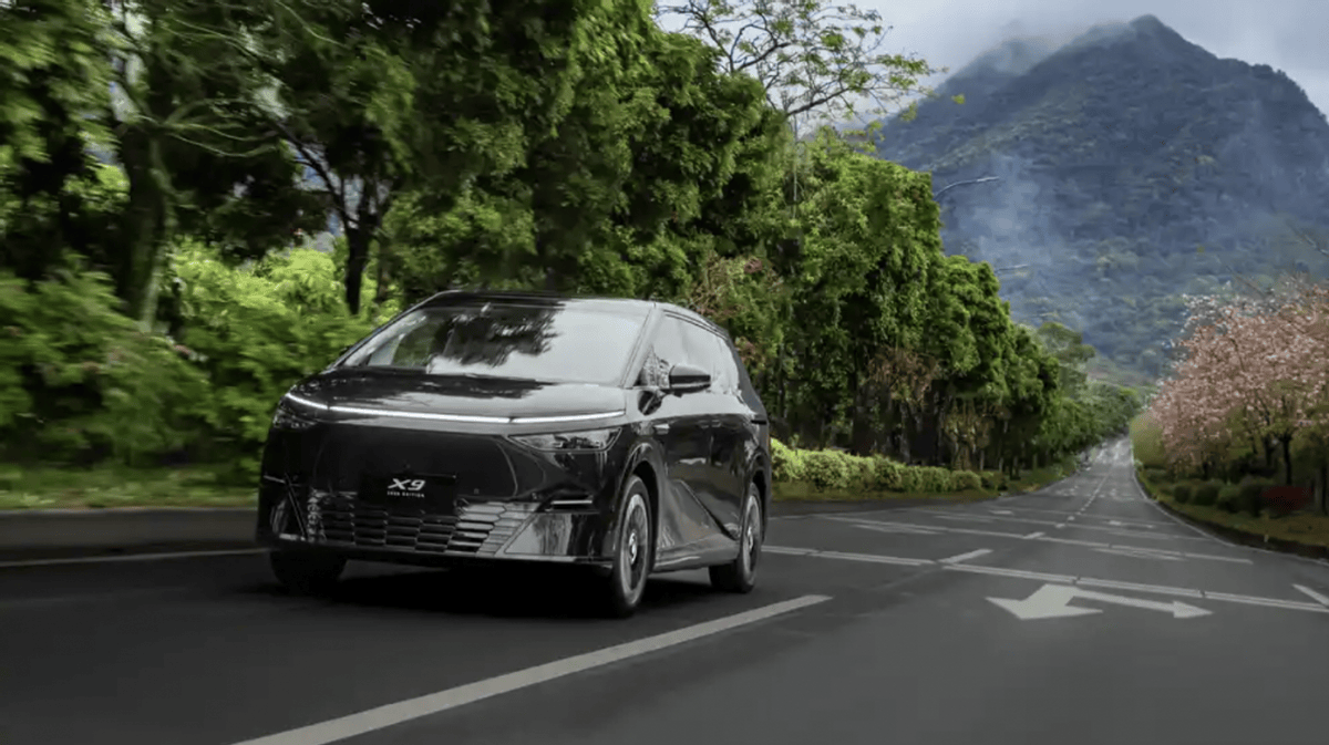 新款小鹏X9最低35.98万起，老车主真的会羡慕吗？_搜狐汽车_搜狐网