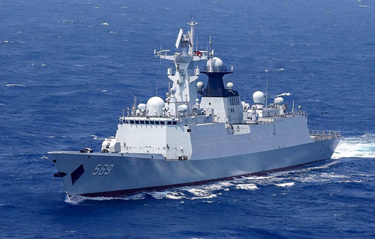 054A型护卫舰，现役40艘，全面升级，这到底有多强悍呢？ - 网际谈兵