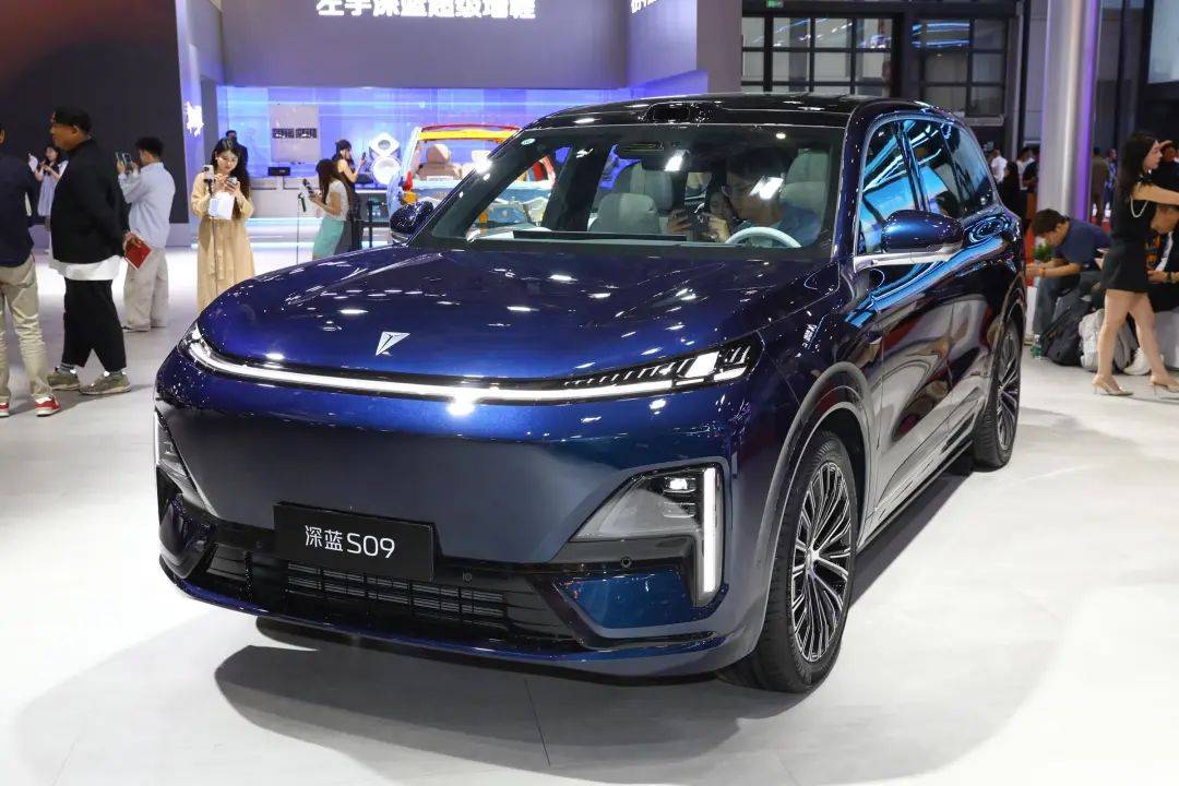 20.49万元起！深蓝S09上市，直面理想L9_搜狐汽车_搜狐网