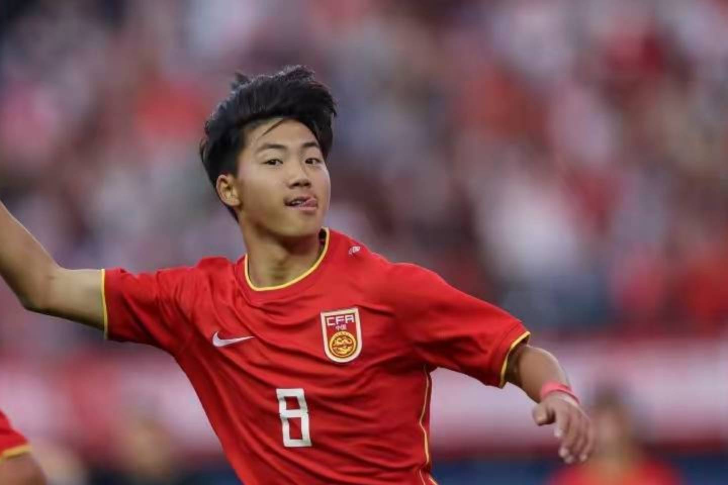 5球逆转！U16国足掀翻澳洲夺冠！5将破门+谢晋一条龙过人_梁仕宇_沙特_帅惟浩