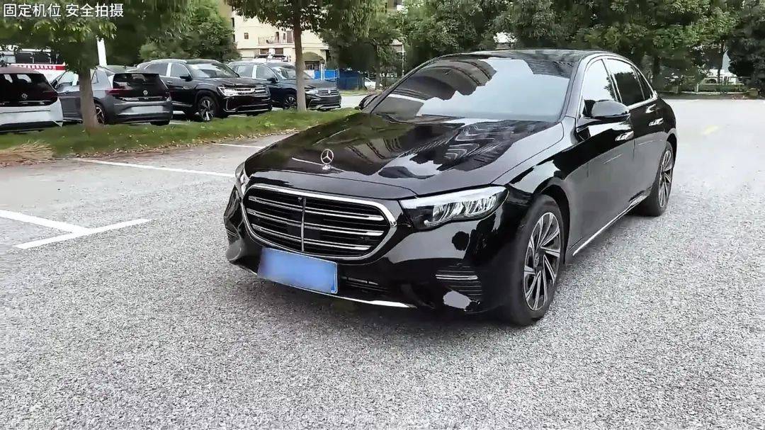 58万提了一辆奥迪A8，再开朋友的奔驰E300，车主，实测差距明显，压根不是一个档次！_搜狐汽车_搜狐网