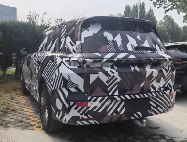 三款重磅大尺寸SUV曝光，风云T11领衔，你最看好谁？_搜狐汽车_搜狐网