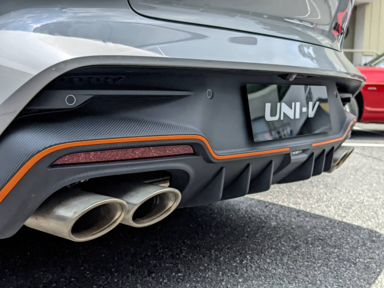 试第三代长安UNI-V 2.0T劲擎版：10万出头买小A7，底盘变得更刚了_搜狐汽车_搜狐网