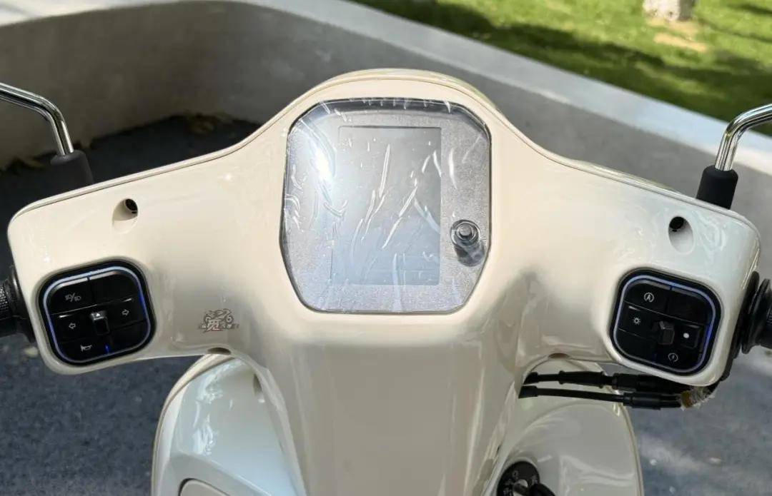 详细测评2025款五羊本田NWF125︱24款我希望能改的几乎都改了_搜狐汽车_搜狐网