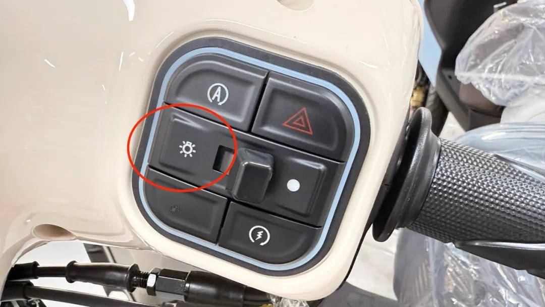 详细测评2025款五羊本田NWF125︱24款我希望能改的几乎都改了_搜狐汽车_搜狐网