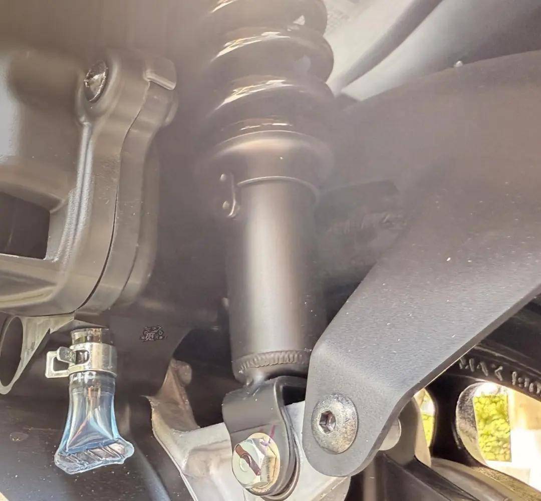 详细测评2025款五羊本田NWF125︱24款我希望能改的几乎都改了_搜狐汽车_搜狐网