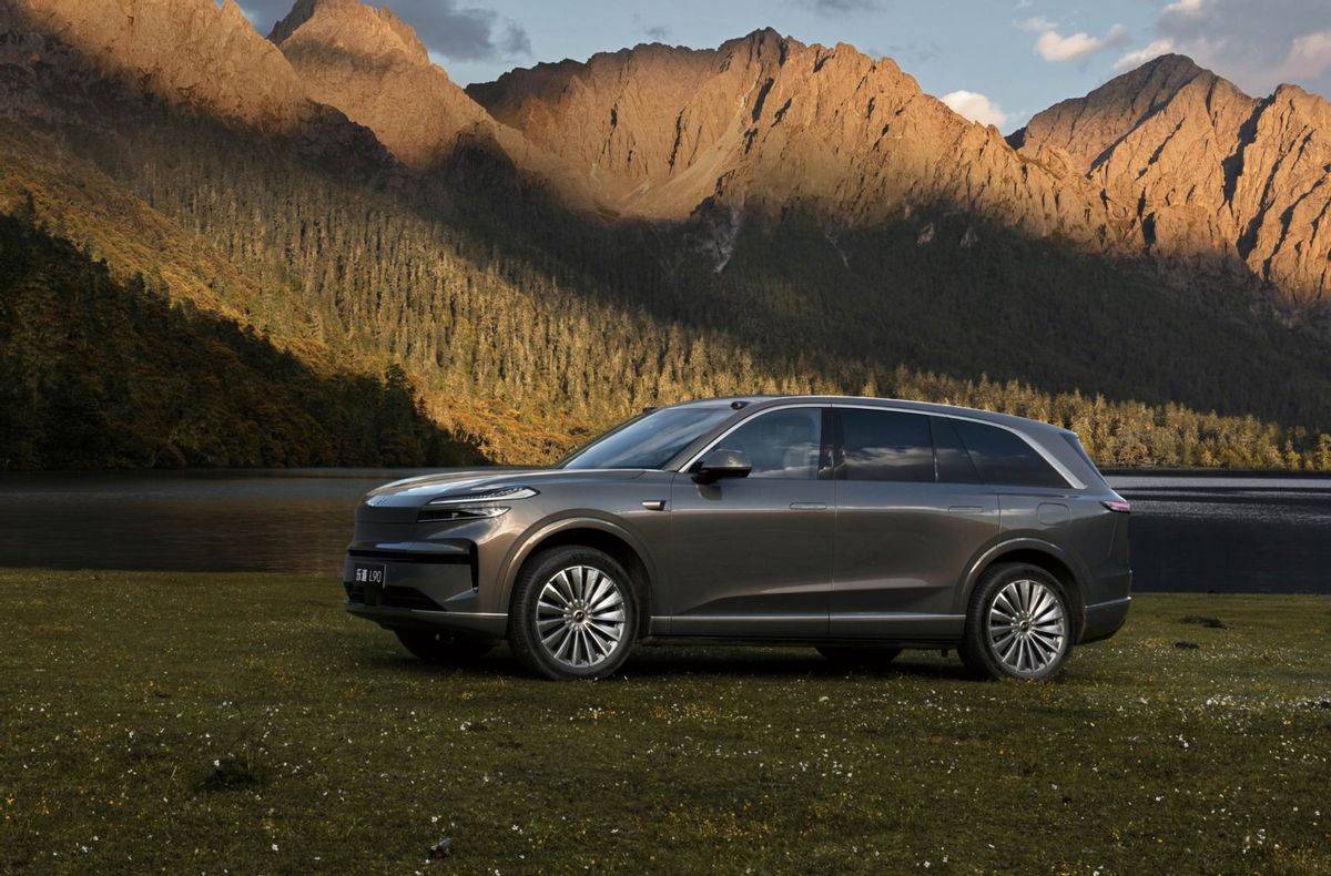 30多万买大空间家用SUV 理想i8对比乐道L90 谁更值？_搜狐汽车_搜狐网