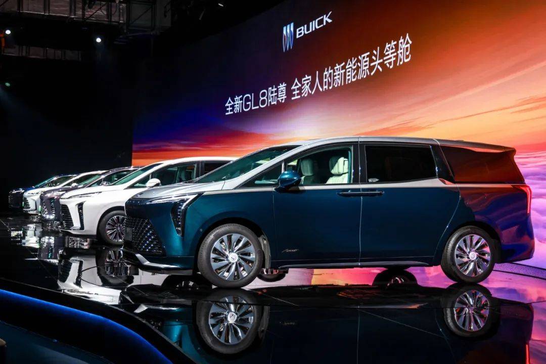 全新别克GL8陆尊正式上市，售价33.99-39.99万元_搜狐汽车_搜狐网