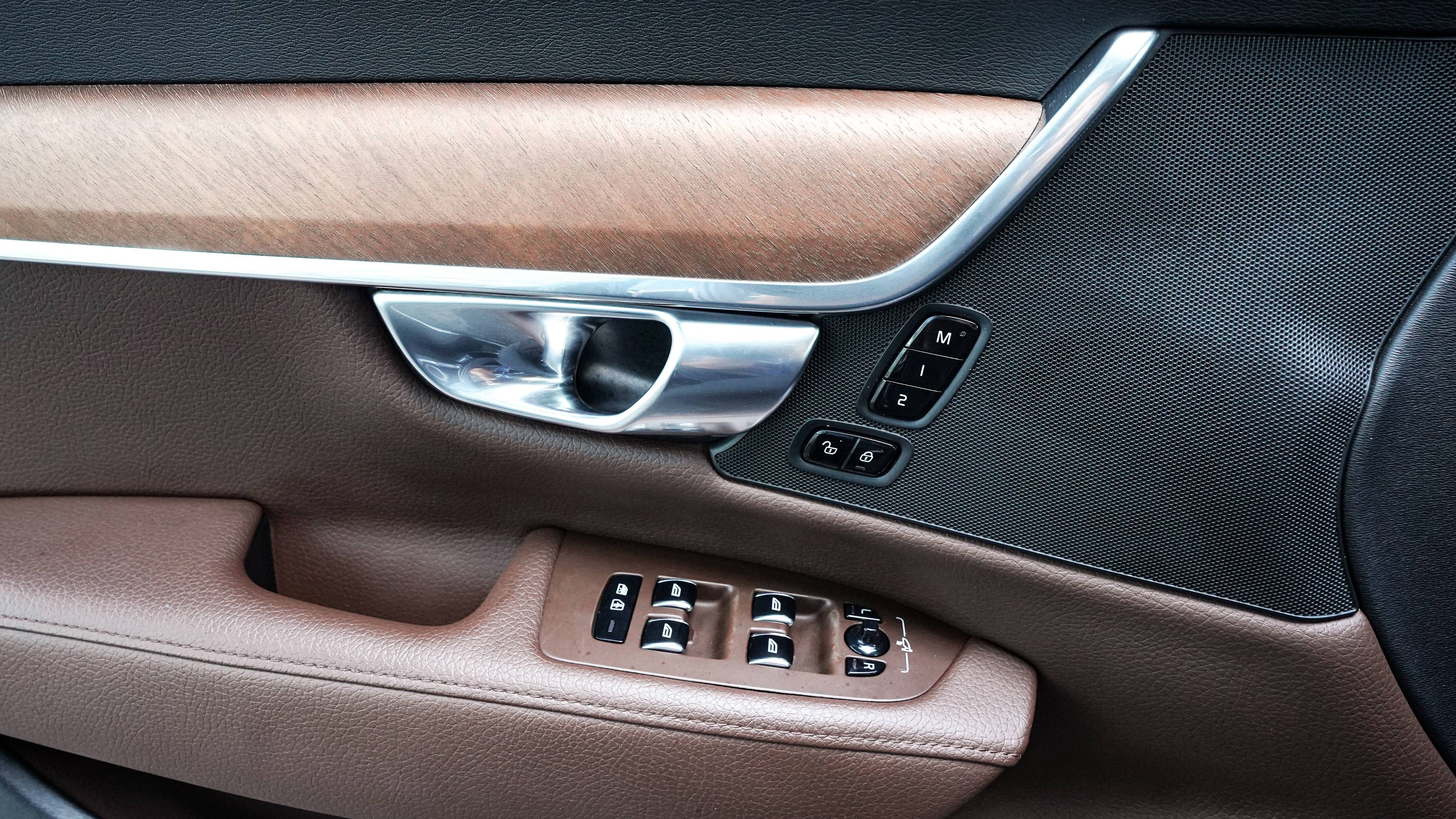 家庭与商务的双面王牌，跟56E同级别，15万多？【沃尔沃S90 T5 智逸豪华版】_搜狐汽车_搜狐网