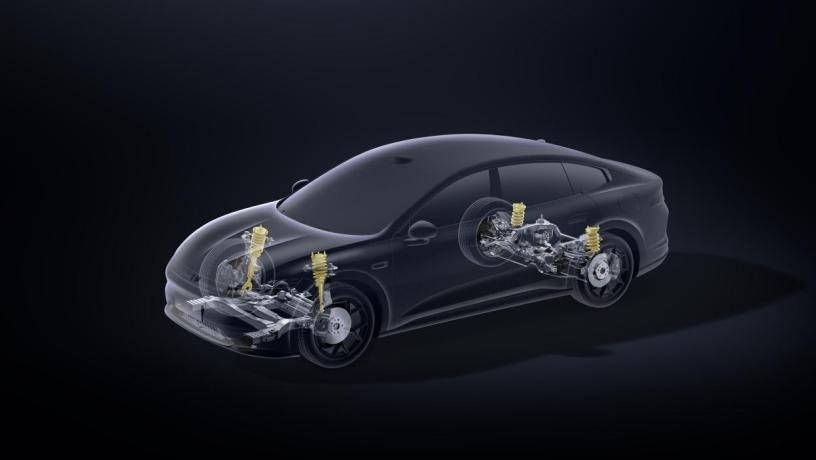 长安启源A06“卷疯了”：11.99万起就有全铝双叉臂+6C闪充_搜狐汽车_搜狐网