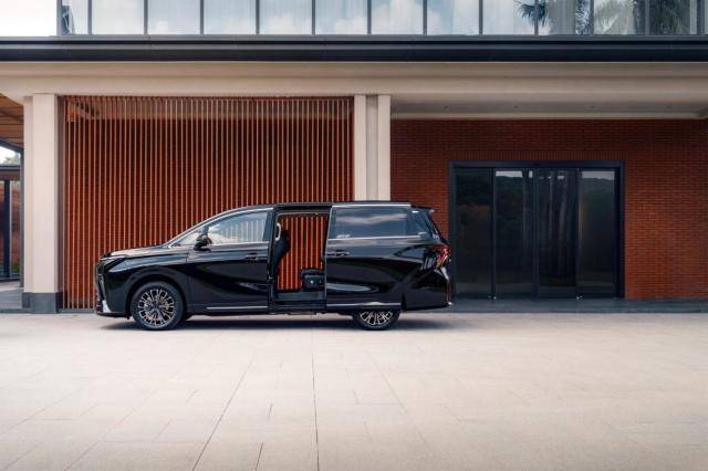 不到15万的豪华MPV浑身都是优点，星海V9重塑家用车价值标杆_搜狐汽车_搜狐网